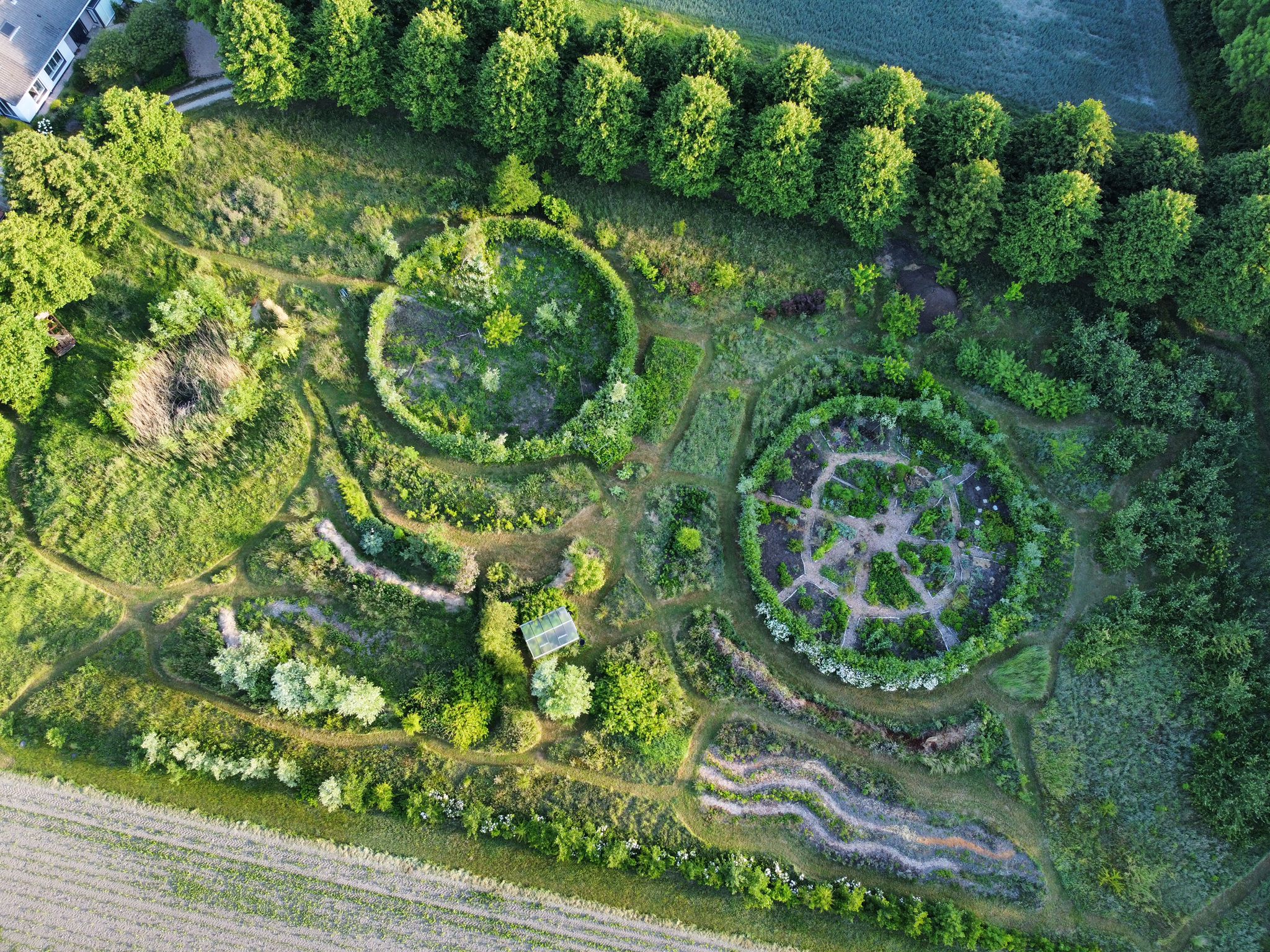 OVER – OEST Farm&Stay